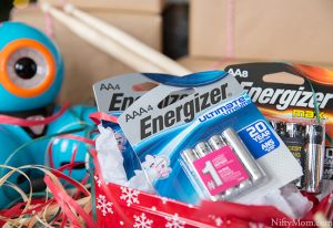 5 Fun Gift Themes for Siblings that Encourage Cooperative Play – Nifty Mom