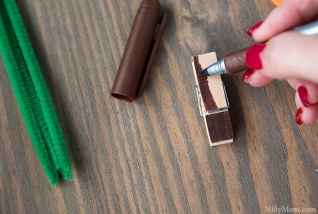 Pumpkin Frame {Easy Fall Kids Craft} – Nifty Mom